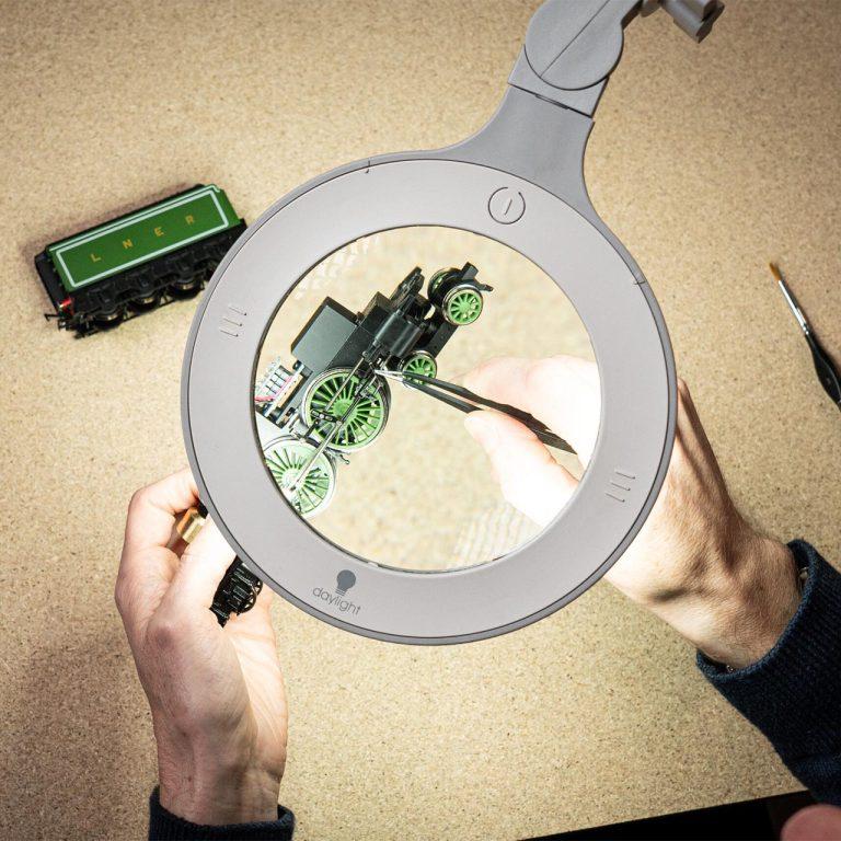 Daylight Omega 5 Magnifier LED Lamp - Assistive Technology