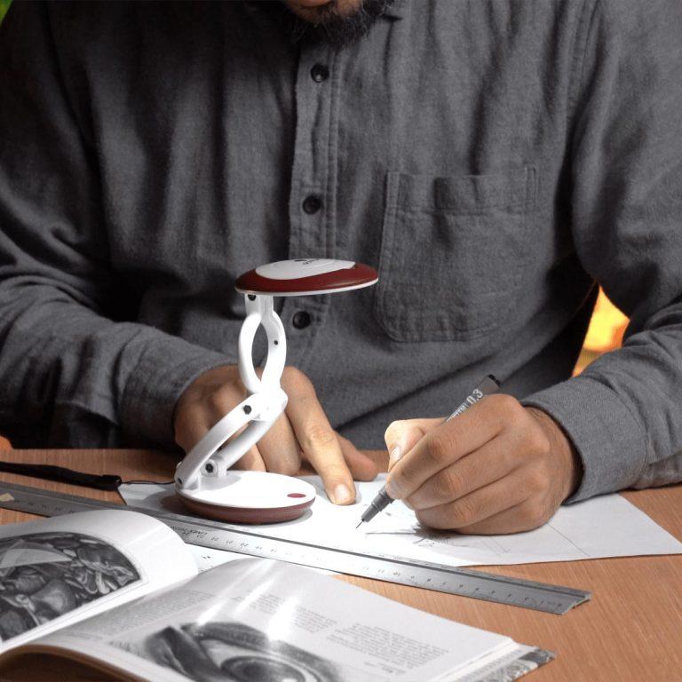 Daylight YoYo Portable Magnifier LED Lamp - Assistive Technology